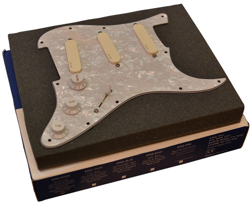 EMG DG20 Dave Gilmour - White Pearl Loaded Scratchplate (Pre-Owned ...