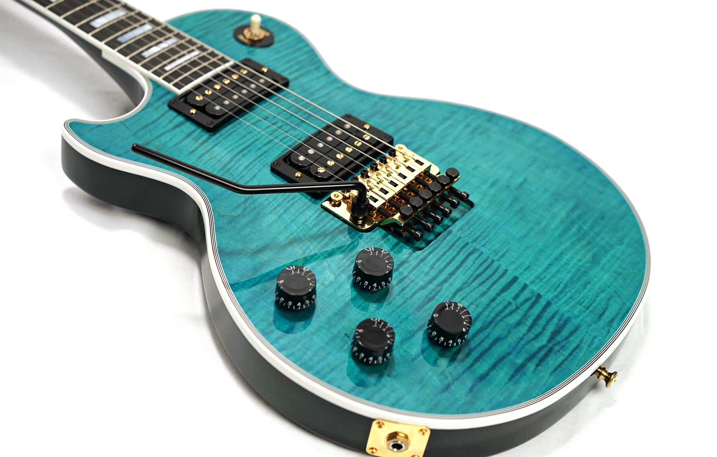 Gibson Custom Shop Made to Measure Les Paul Axcess Custom Trans Aqua ...