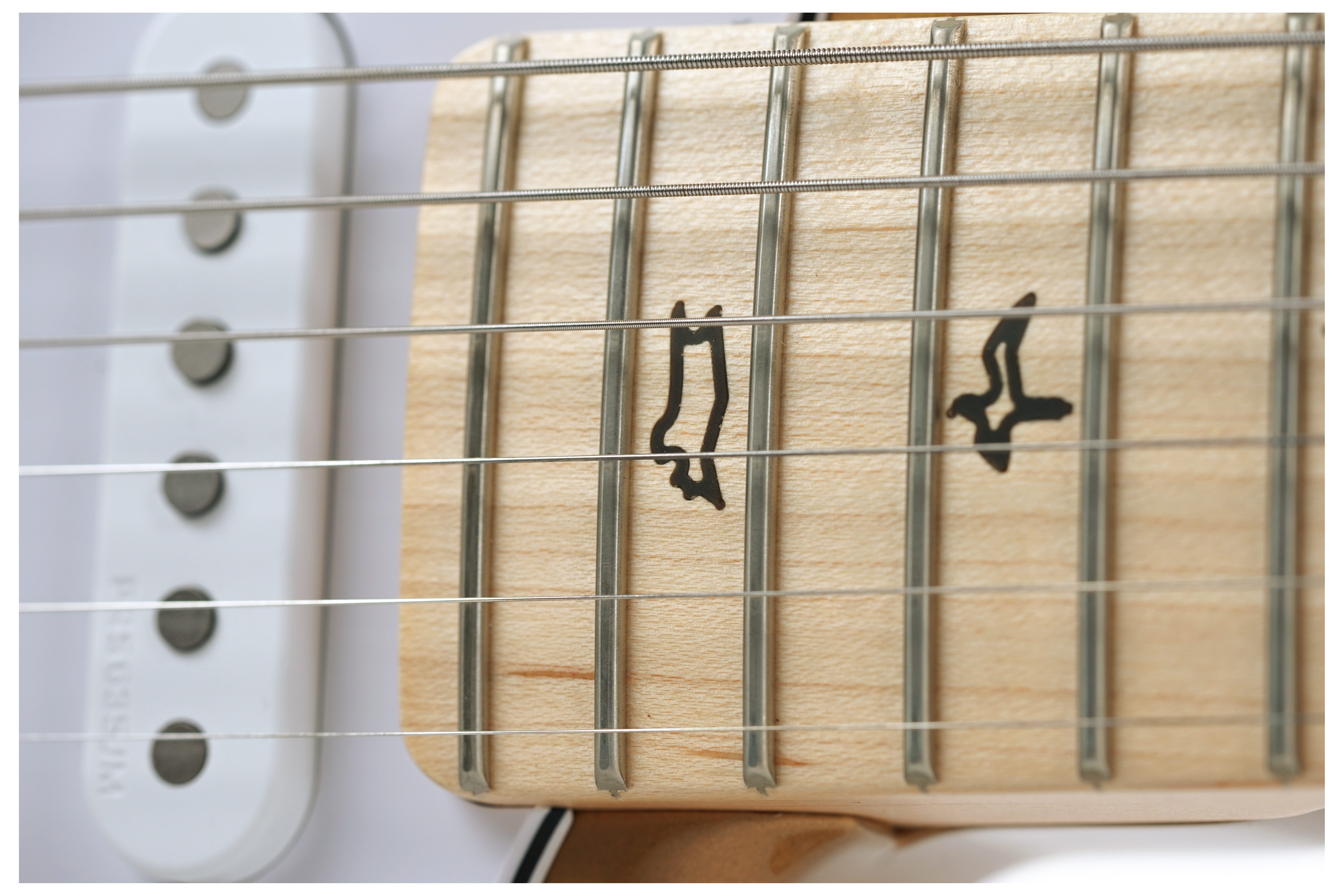 PRS Silver Sky Golden Mesa Maple FIngerboard | guitarguitar