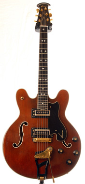 Ovation Thunderhead Storm (1969) | guitarguitar