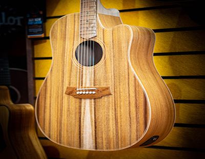 Meet Your Maker: Cole Clark guitars | guitarguitar