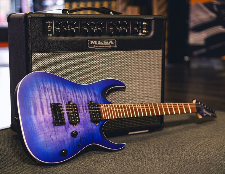 FENDER STANDARD SERIES: In Depth Review & Comparison | guitarguitar