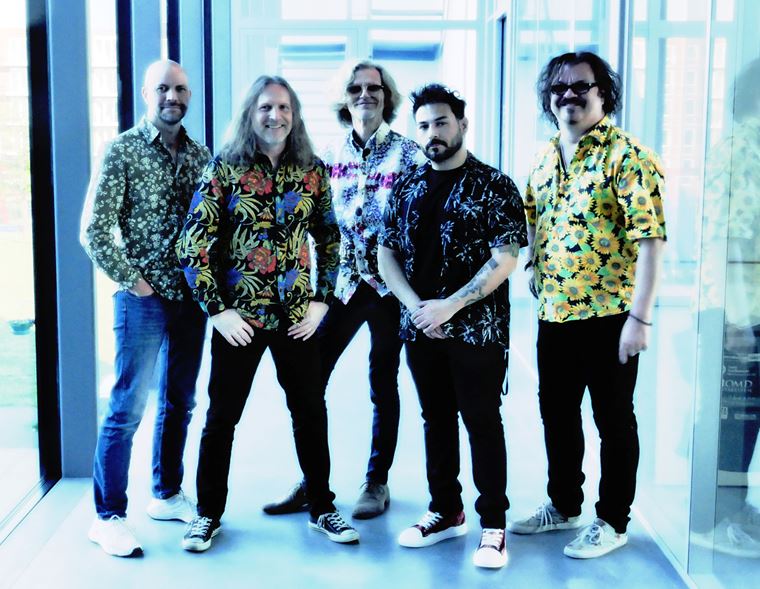 The Definitive Story of the Ibanez JEM, as Told by STEVE VAI ...