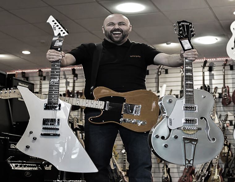 Lefty Legends: the Greatest Left-handed Guitarists (Updated for August ...