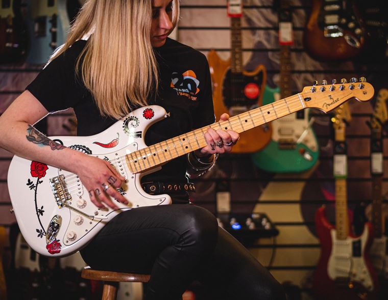 guitarguitar 20th Anniversary Hall of Fame Guitars | guitarguitar