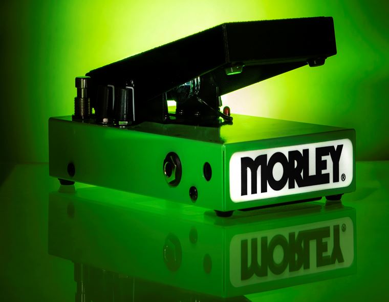 A Closer Look: Morley 20/20 Pedal Range | guitarguitar