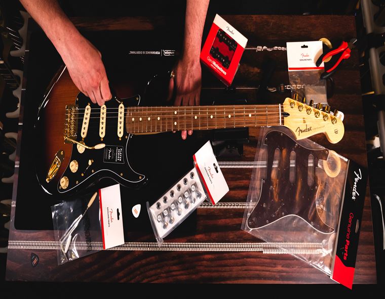 Upgrading Your Guitar : A Beginners Guide to Modding - Fender Edition ...