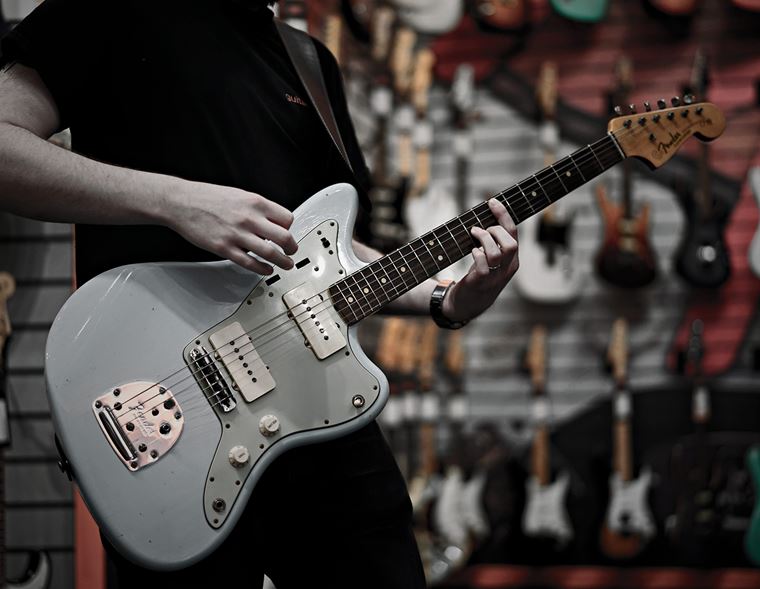Celebrating CBGB - The Club that Changed the World | guitarguitar